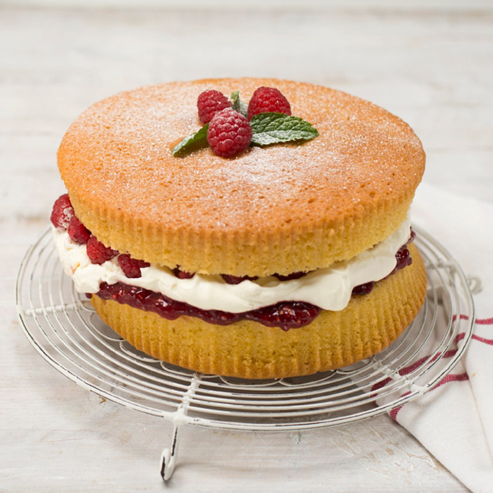 Classic Victoria Sponge Recipe | Simple Bake | Hillfarm Oils